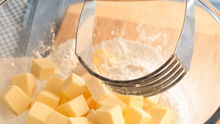 10 Best Dough & Pastry Cutters And Blenders 2023 (Buyer’s Guide ...